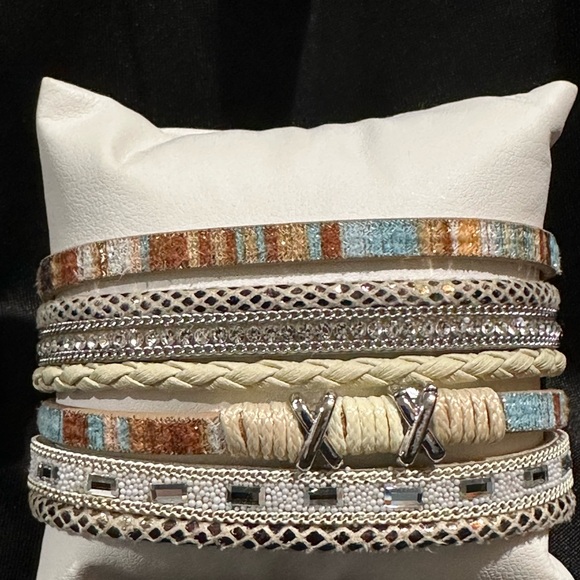 SACHI | Jewelry | Nib Saachi Stylish Multicolor Bracelet Set Single ...
